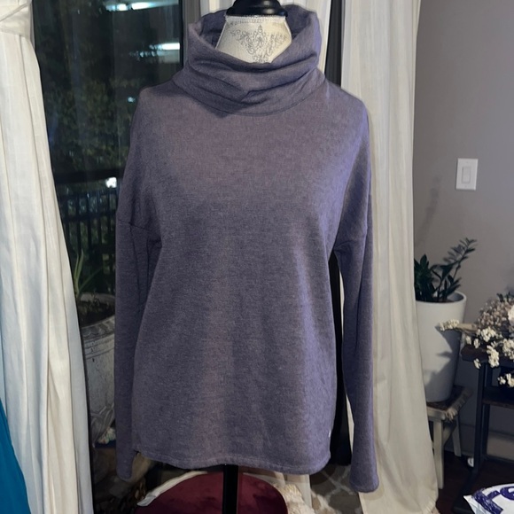 Apana | Tops | Apana Charcoal Gray Longsleeve Loose Turtleneck Womens ...